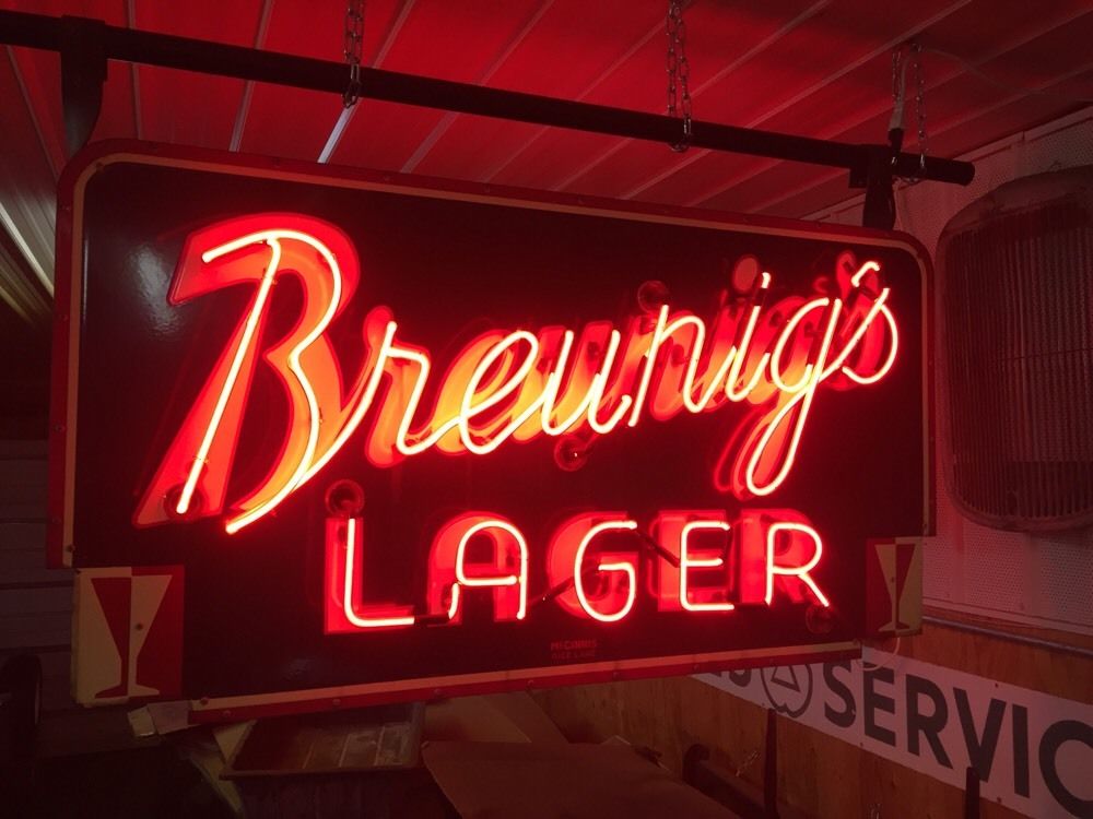 McGinnis Signs - Breweriana Aficionado
