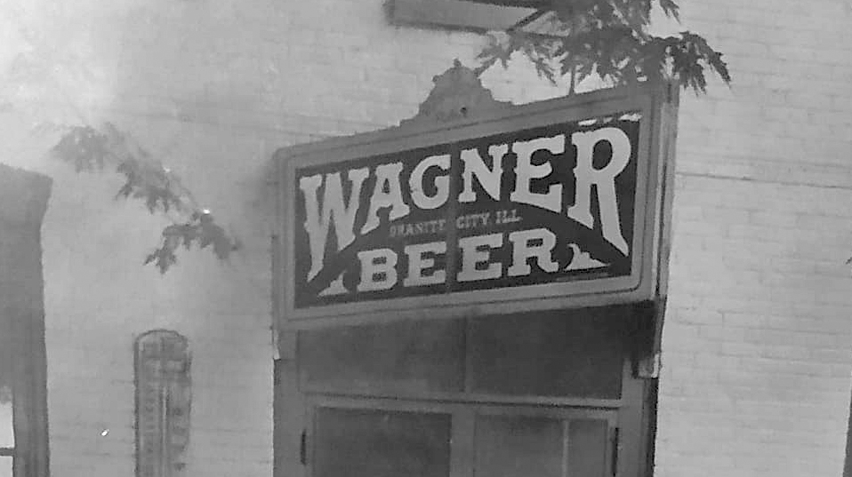 John B. Schmidt Sign Company - Breweriana Aficionado