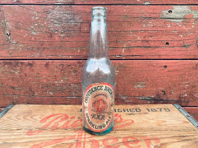 Providence Sparkling Ale Bottle - Breweriana Aficionado