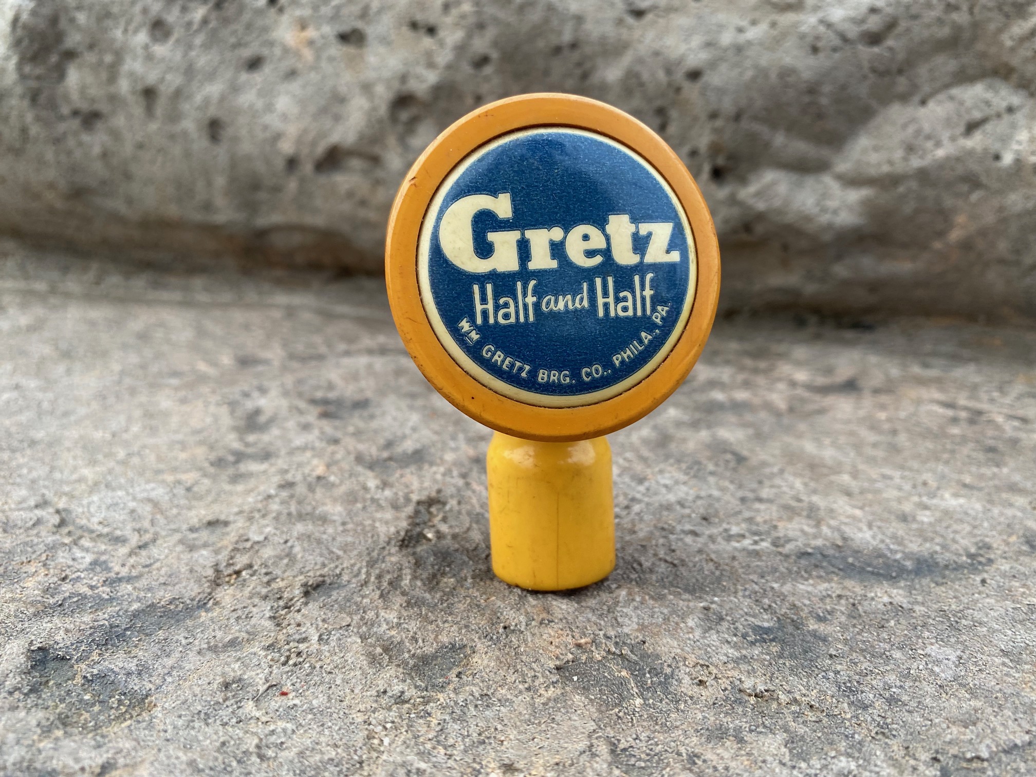Gretz Half & Half Tap Knob - Breweriana Aficionado