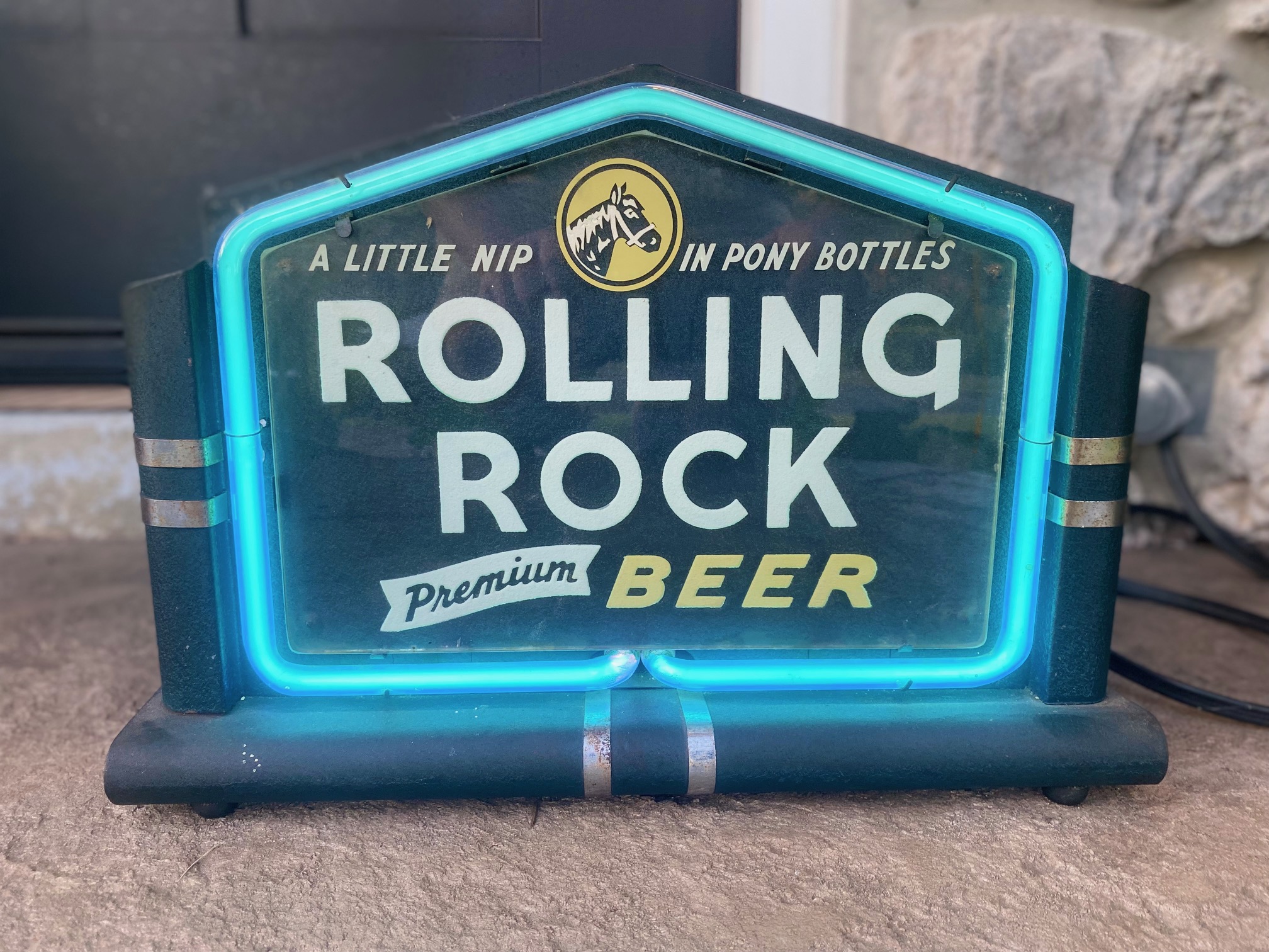 Rolling Rock Beer Neon Sign - Breweriana Aficionado